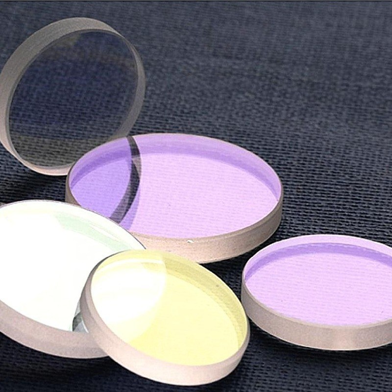 A5 Sheet Polarizer RG715 Optical Glass Filters 5mm-200mm